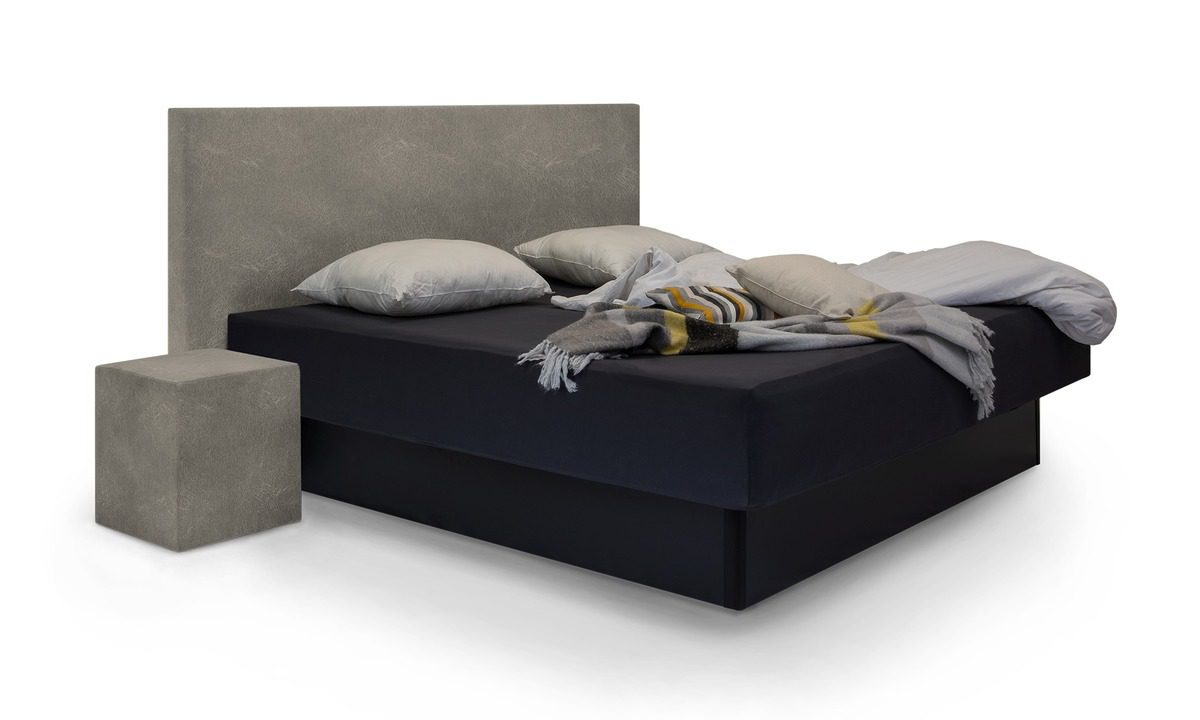 Le lit à eau / water bed First Sleep : toutes les Versions et ...
